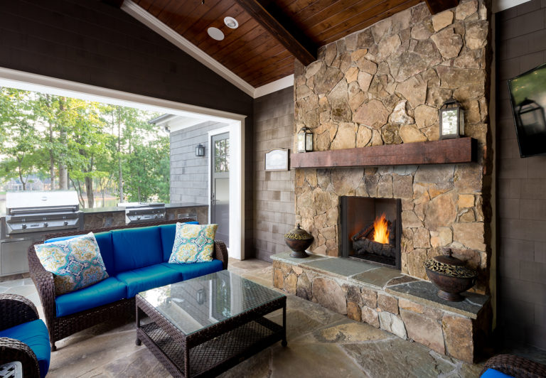 Largest Selection of Fireplaces | Up North Fireplace Gallery